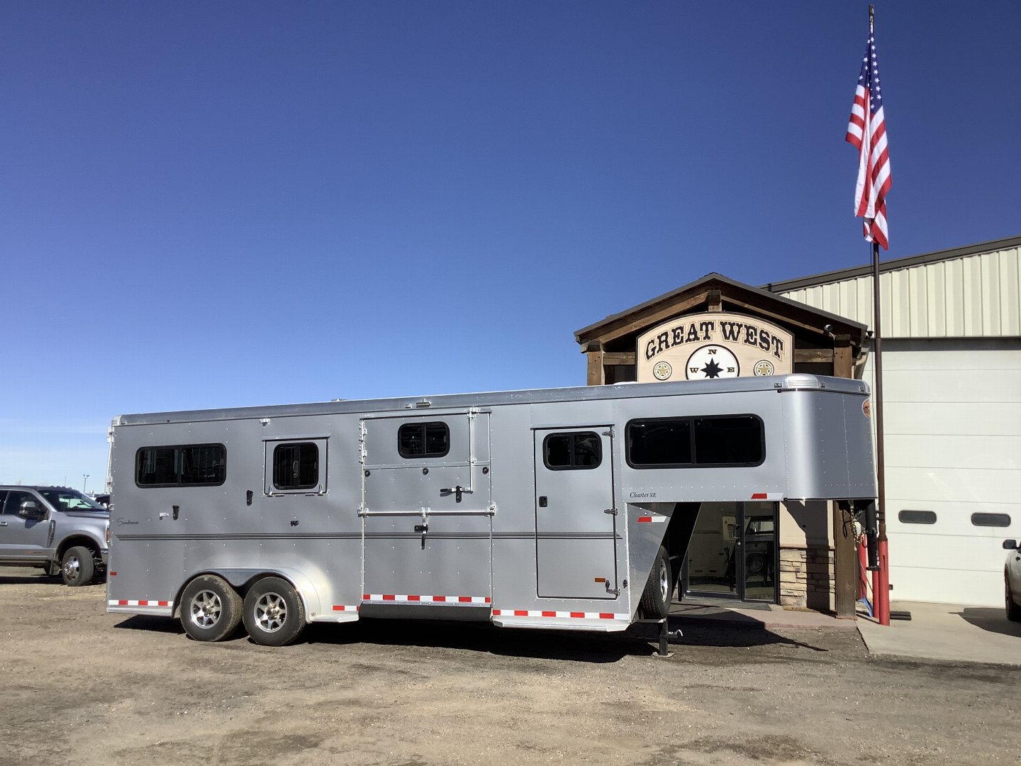 Used 2015 Sundowner Trailers 2+1 Horse Trailer | Fort Morgan Colorado