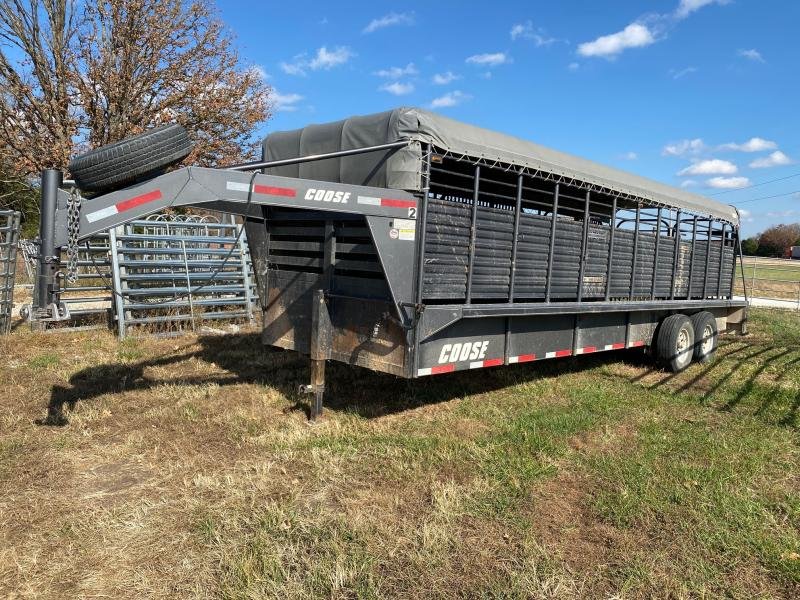 Livestock Trailers - Montgomery Livestock in Springfield, MO