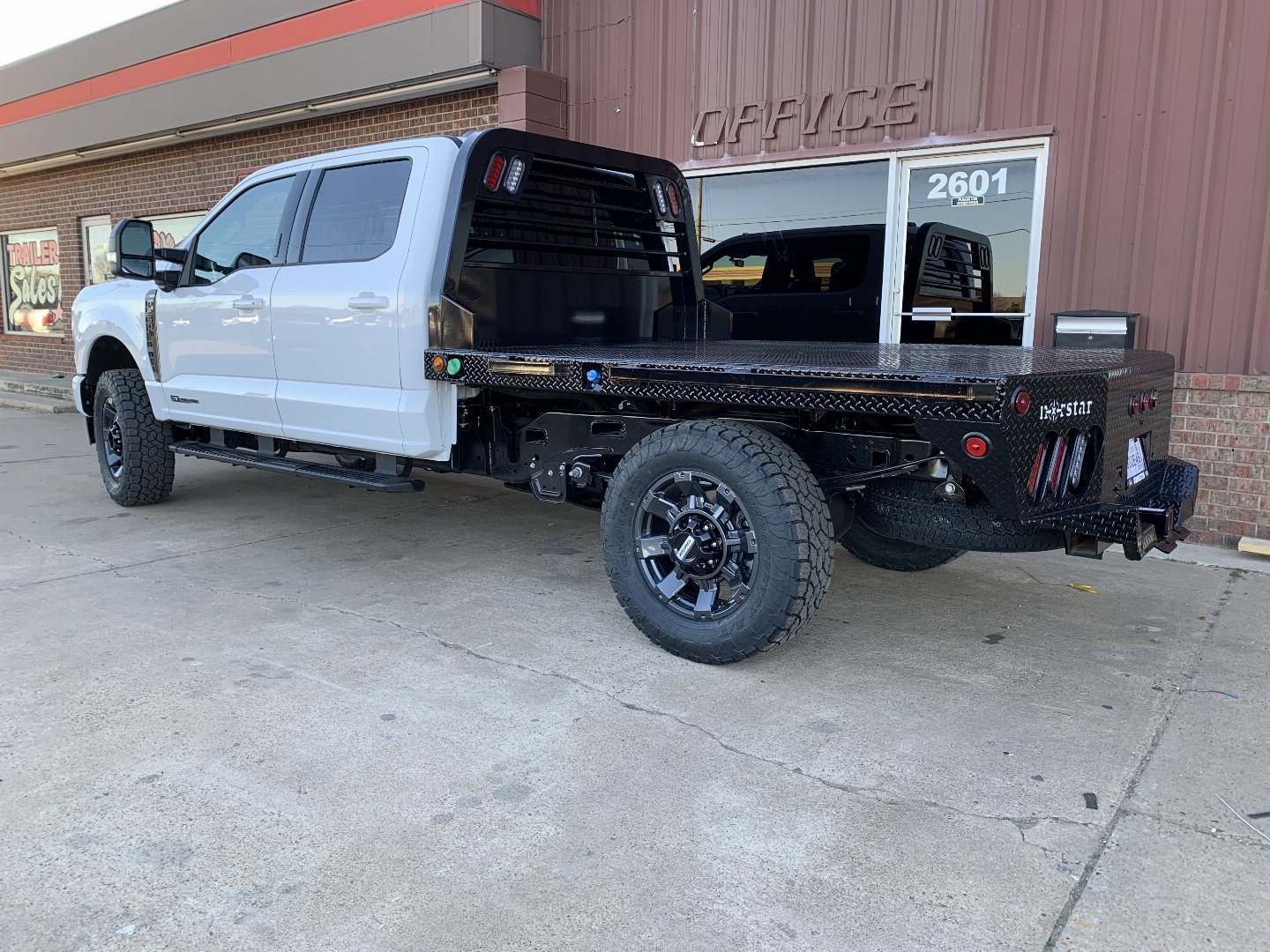 Norstar Truck Beds - 271 Trailers