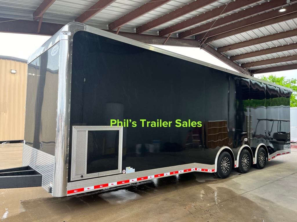 New LATE MODEL Continental Cargo 32' 1 ONLY ENCLOSED TRAILER RAMP OVERS ...