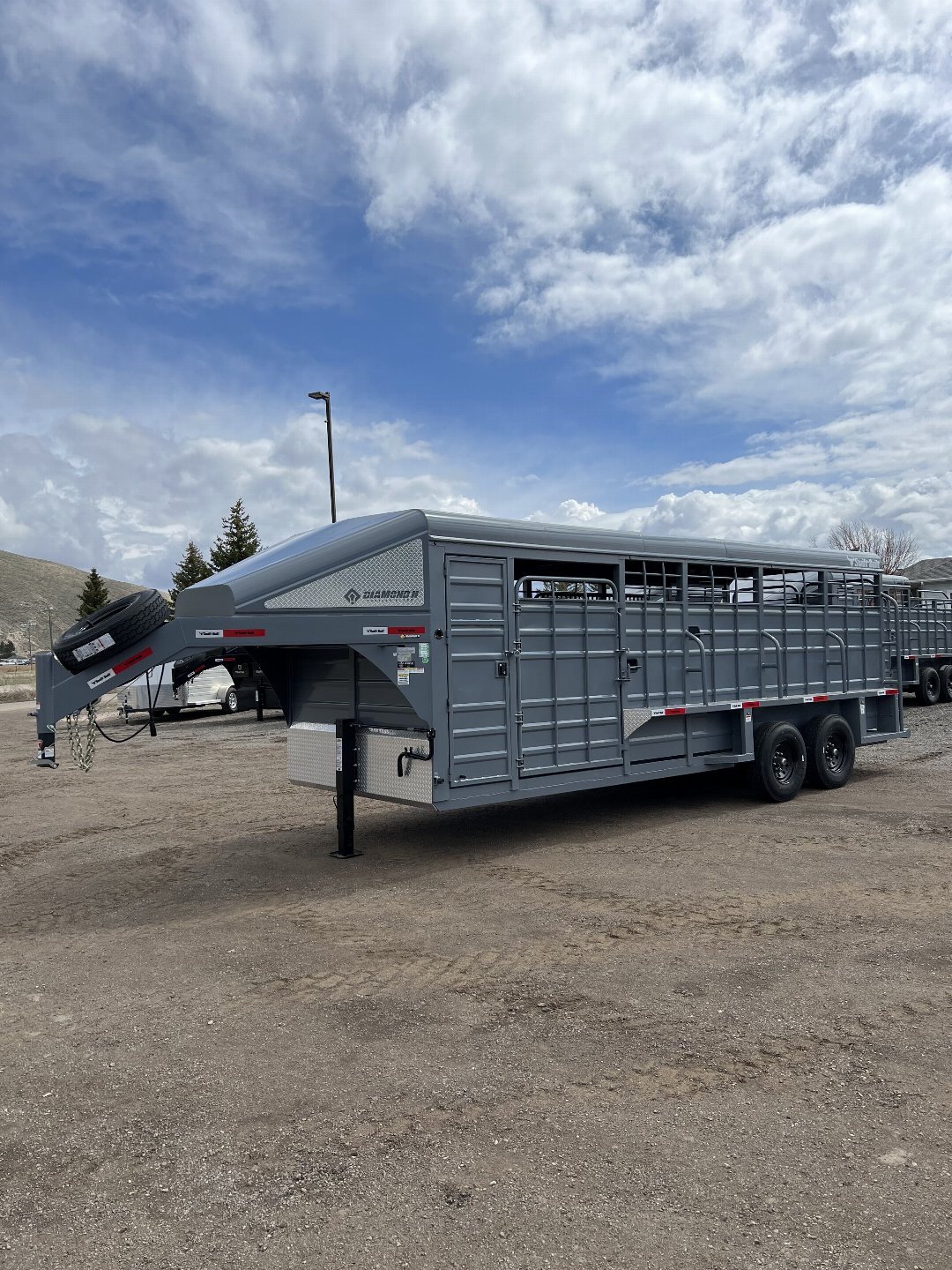 New 2024 Swift Built Trailers 22' Tack Box | Montpelier Idaho