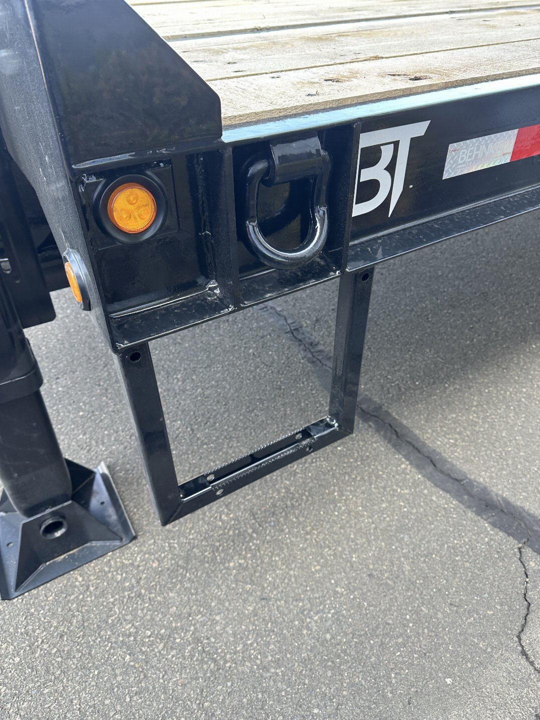 New Behnke 8’6″ X 31′ SUPER DUTY FLATBED TRAILER 40K | Northford ...