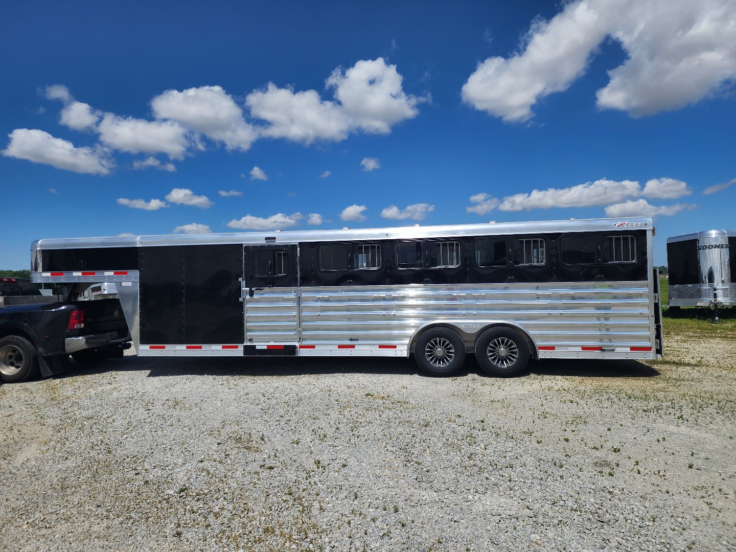 Pen Trailers / Stock Boxes - Walls Trailer Sales