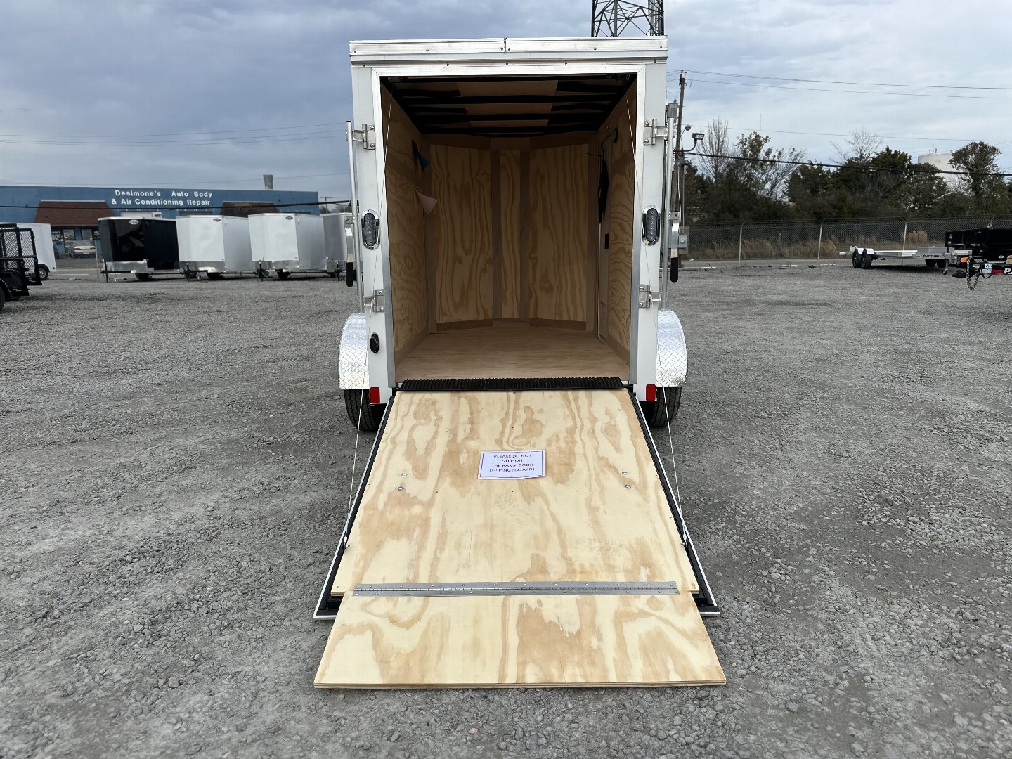 New 2025 CONTINENTAL CARGO 5X8 w/ Ramp Cargo / Enclosed Trailer ...