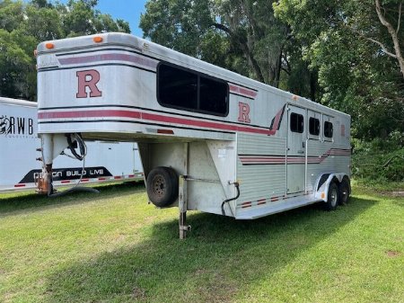 Used 1996 SUNDOWNER 3 horse gooseneck Horse Trailer | Ocala Florida