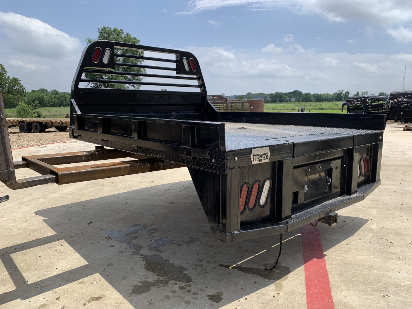 Truck Beds - 271 Trailers