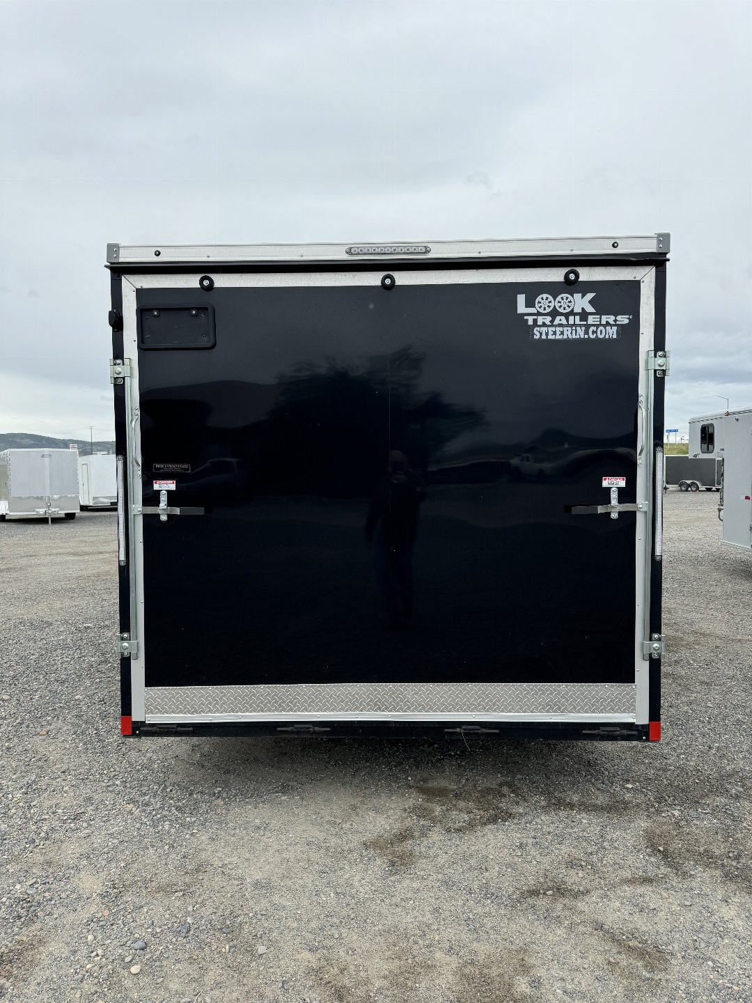 Used 2023 Look Trailers 8.5x20' Element SE | Three Forks Montana