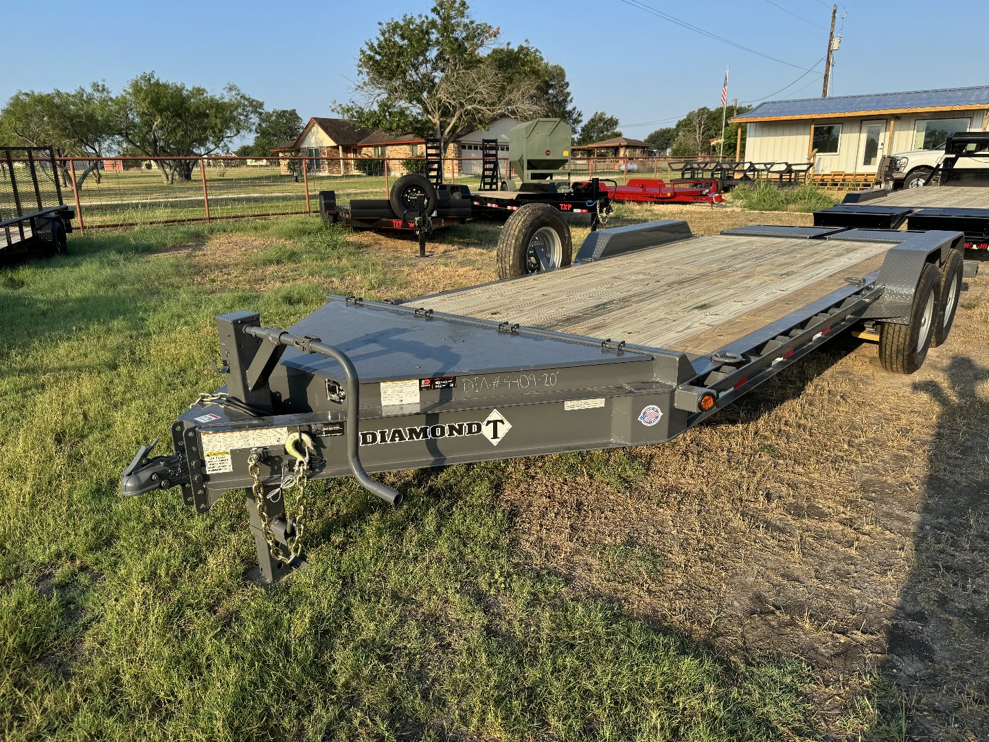 New 2024 Diamond T 8320HDSKP1408 GREY Equipment Trailer | Marion Texas