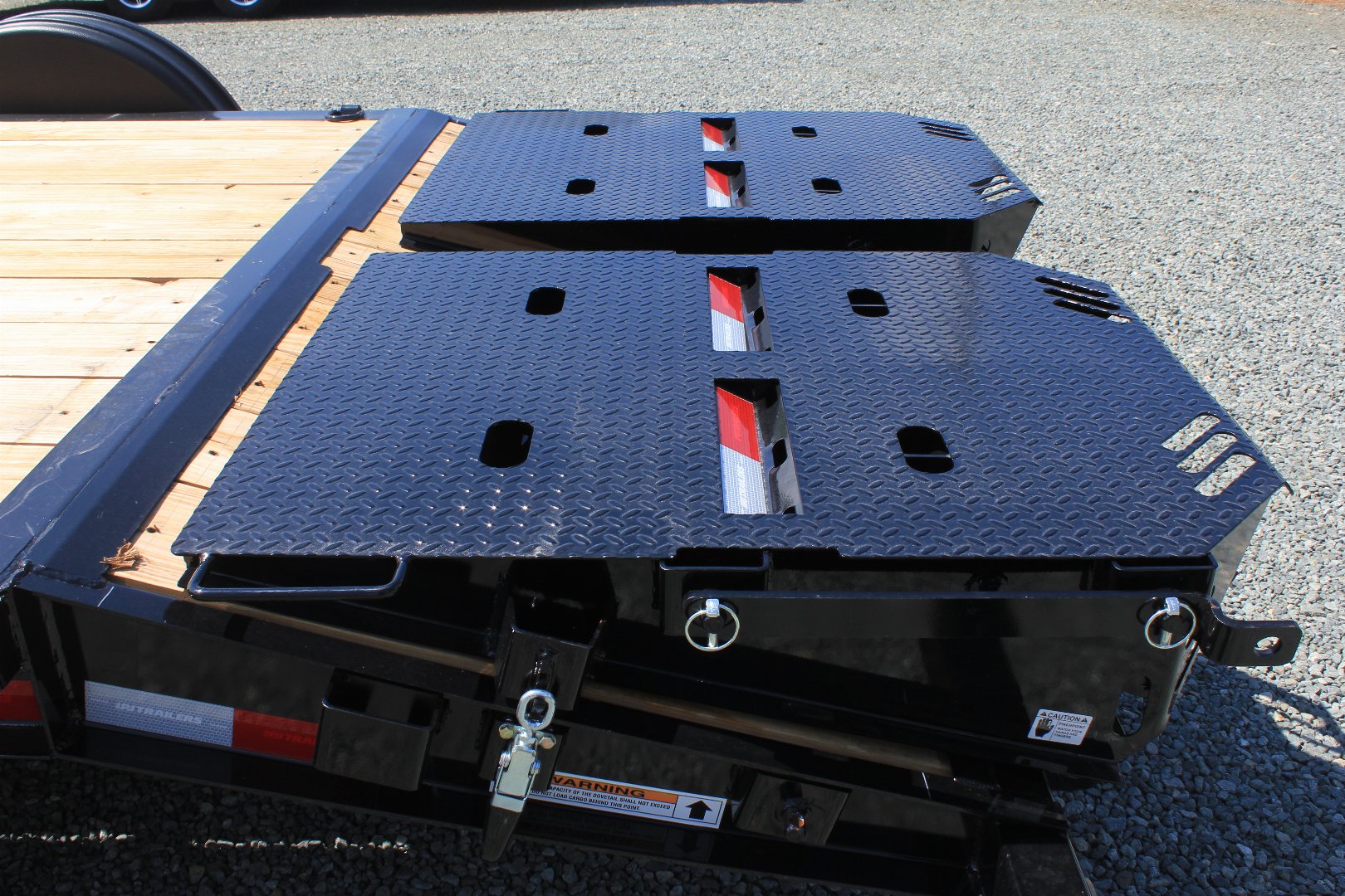 New 2025 PJ TRAILERS EV 20' Equipment Trailer w/ Monster Ramps *plus an ...