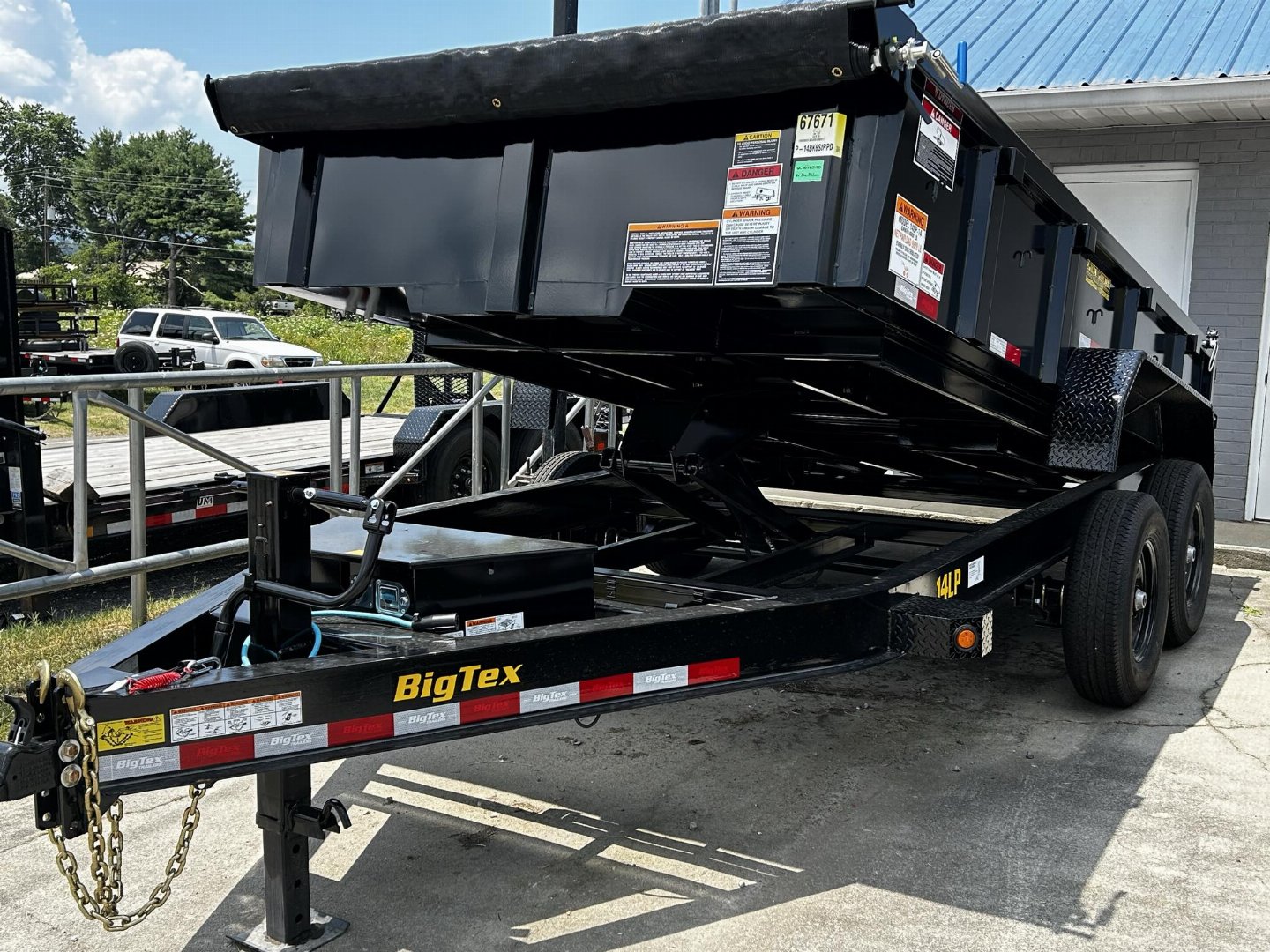 New 2024 BIG TEX TRAILERS 14LP-16 Dump Trailer | Lenoir City Tennessee