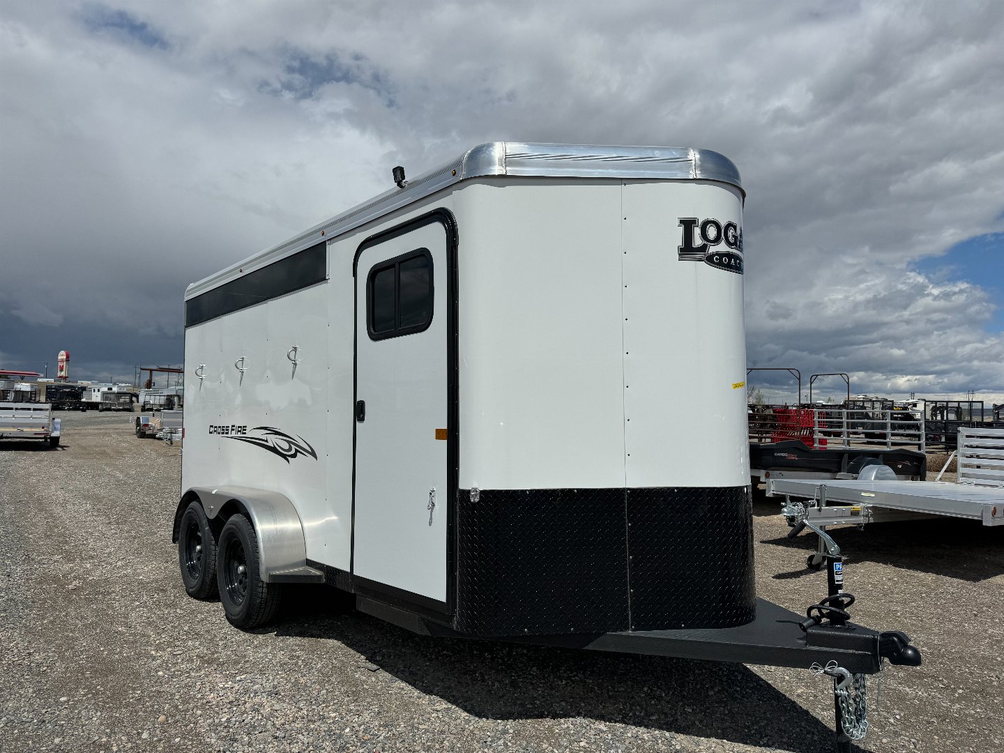 New 2024 LOGAN COACH Bullseye 3H GN Horse Trailer | Three Forks Montana