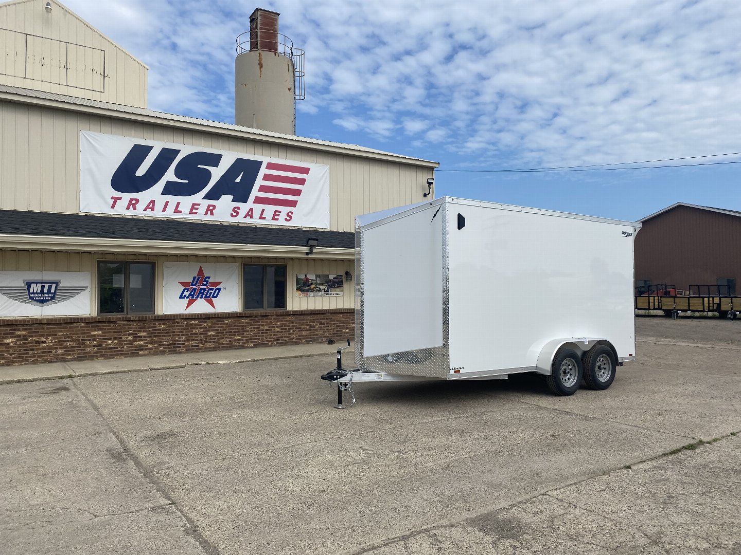 New 2025 LIGHTNING TRAILERS 7X14 V-Nose Ramp Door +12" Cargo / Enclosed ...