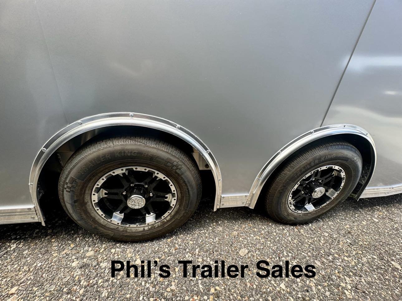 New 2025 E-Z HAULER 8.5X24 Cargo / Enclosed Trailer V NOSE FINISHED ...