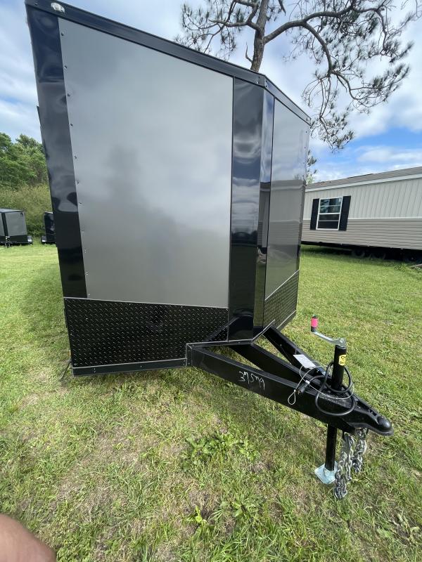 Enclosed Cargo - Maxx Cargo LLC