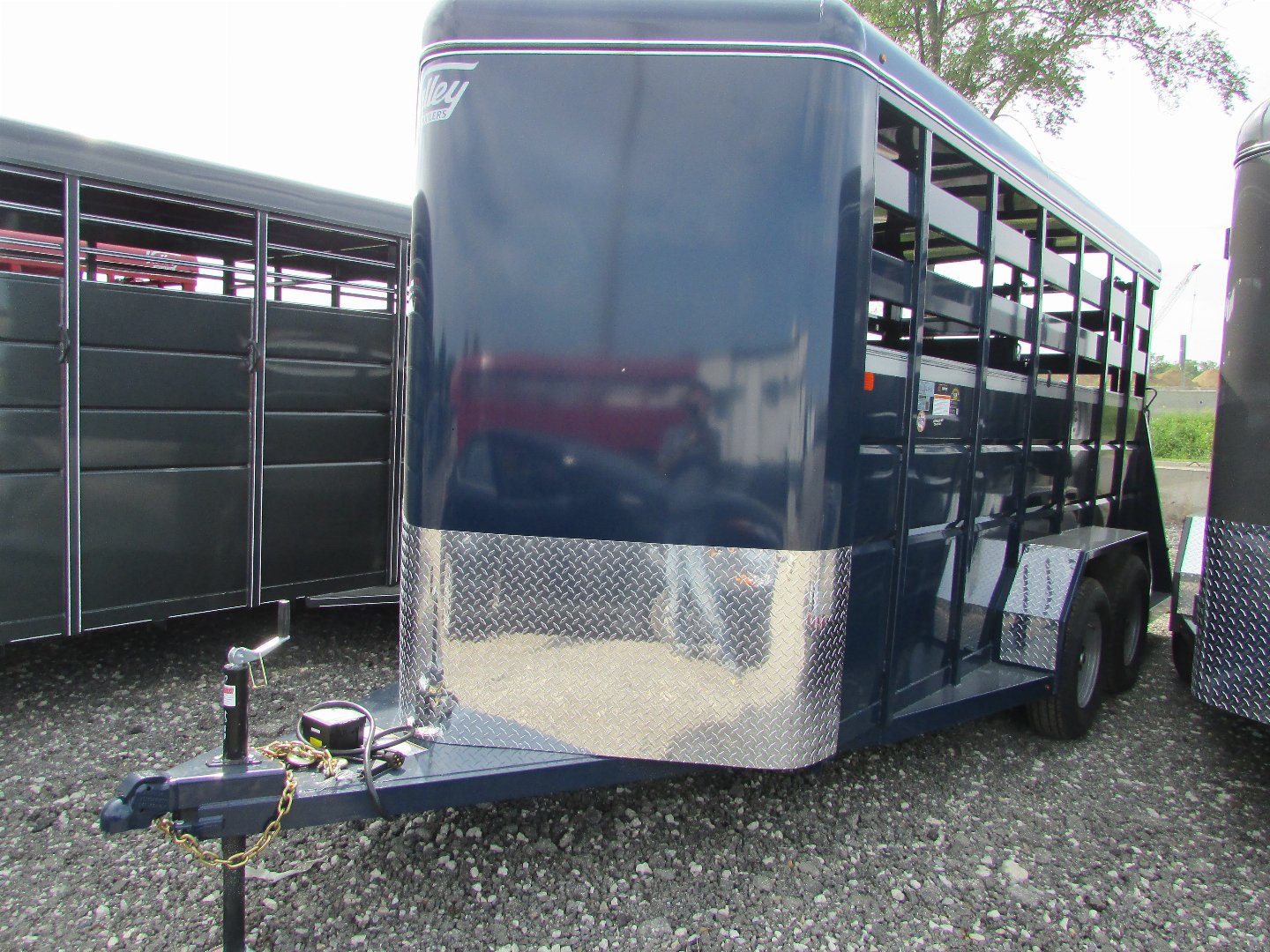 Horse & Stock Trailers | DR Trailer - Trailer Dealer in Eastern MIchigan