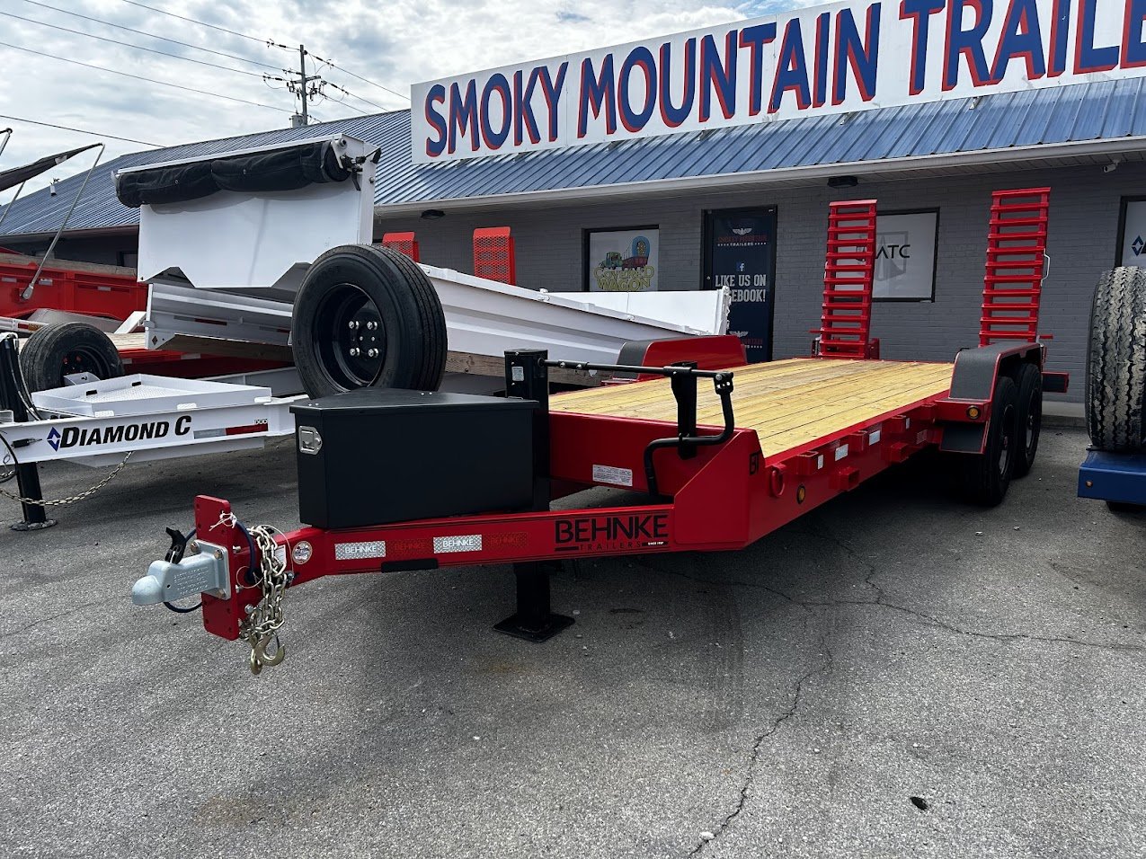 New 2024 Behnke 83X20 20K Equipment Trailer | Sevierville Tennessee