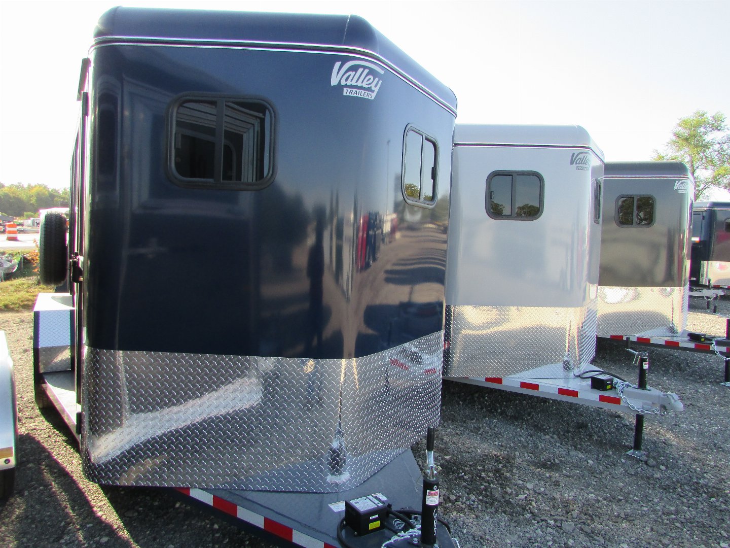 Horse & Stock Trailers | DR Trailer - Trailer Dealer in Eastern MIchigan