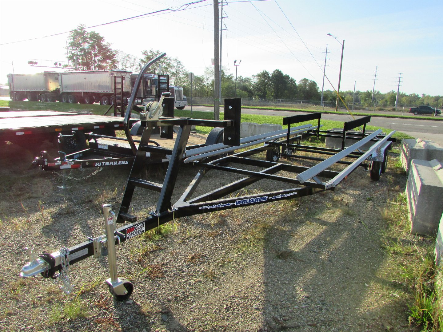 Pontoon & PWC Trailers | DR Trailer - Trailer Dealer in Eastern MIchigan