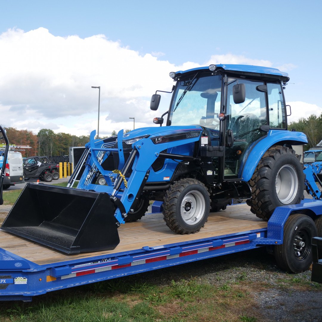 New 2024 LS Tractor MT232 W/LOADER Tractor | Amsterdam New York