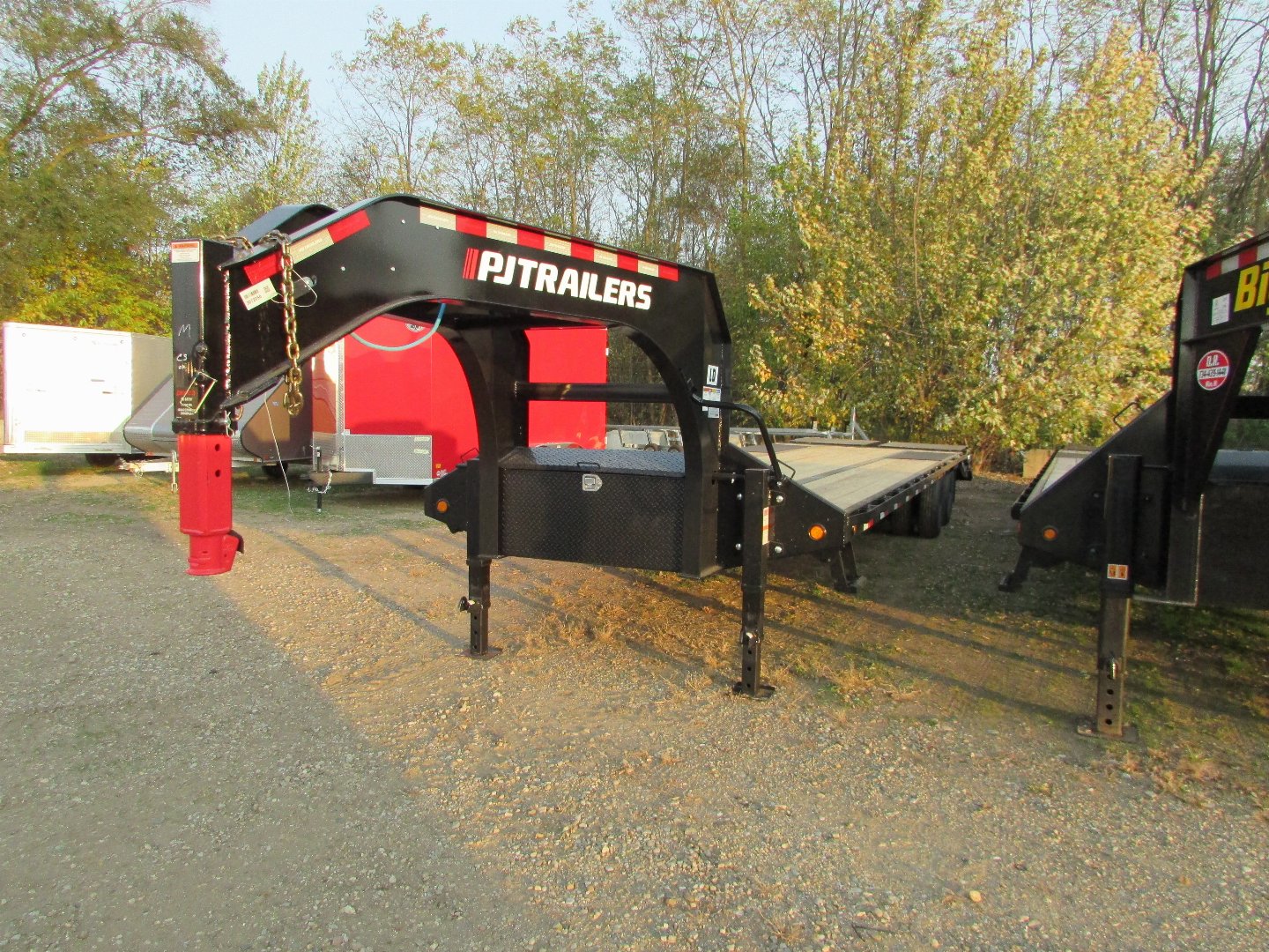 New 2025 PJ Trailers 32' 25K GVWR GOOSENECK EQUIPMENT TRAILER WITH ...
