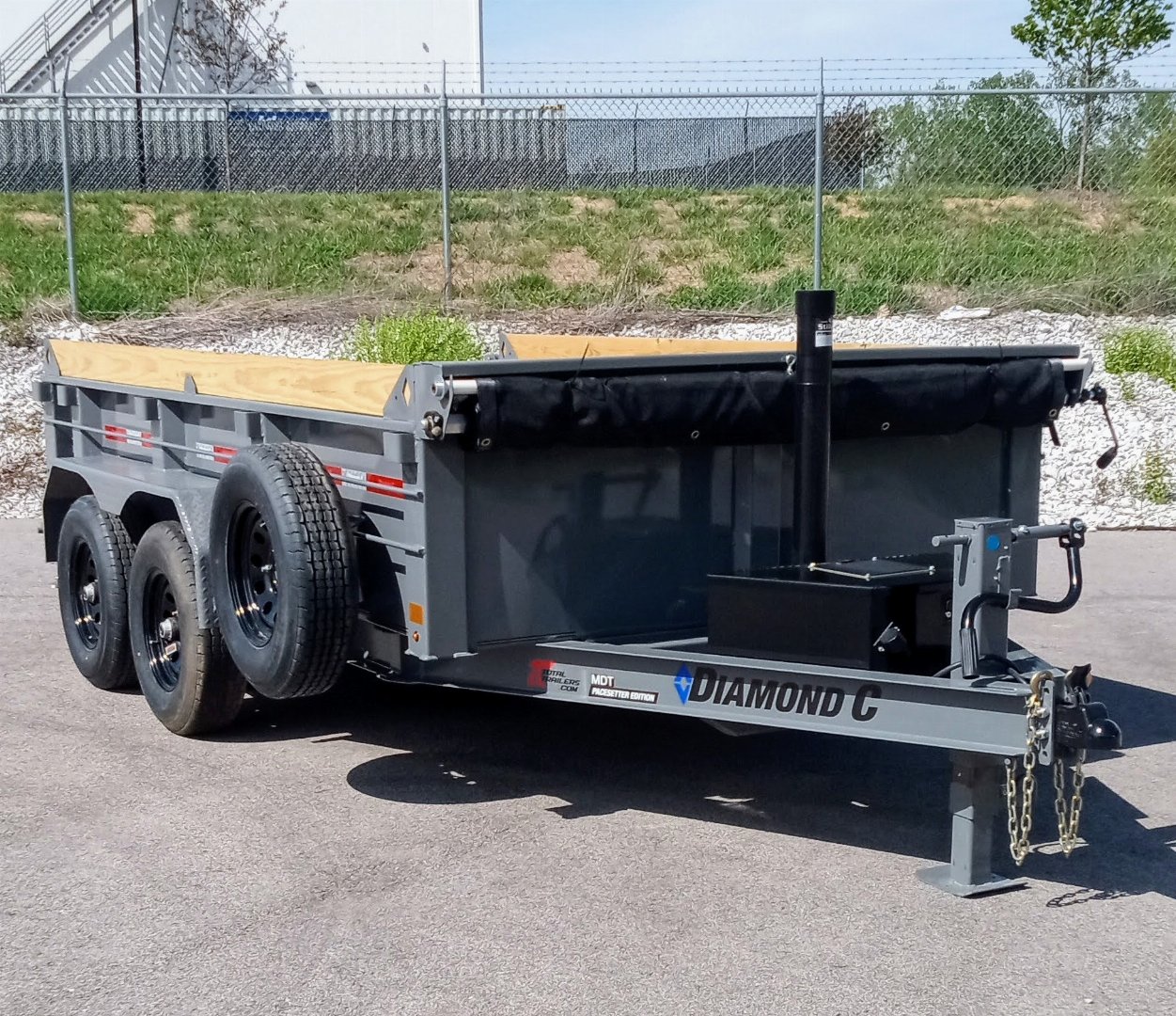 New Diamond C 6.5' x 12' Dump Trailer 9,890LB, 24" Sides, Spare Tire ...