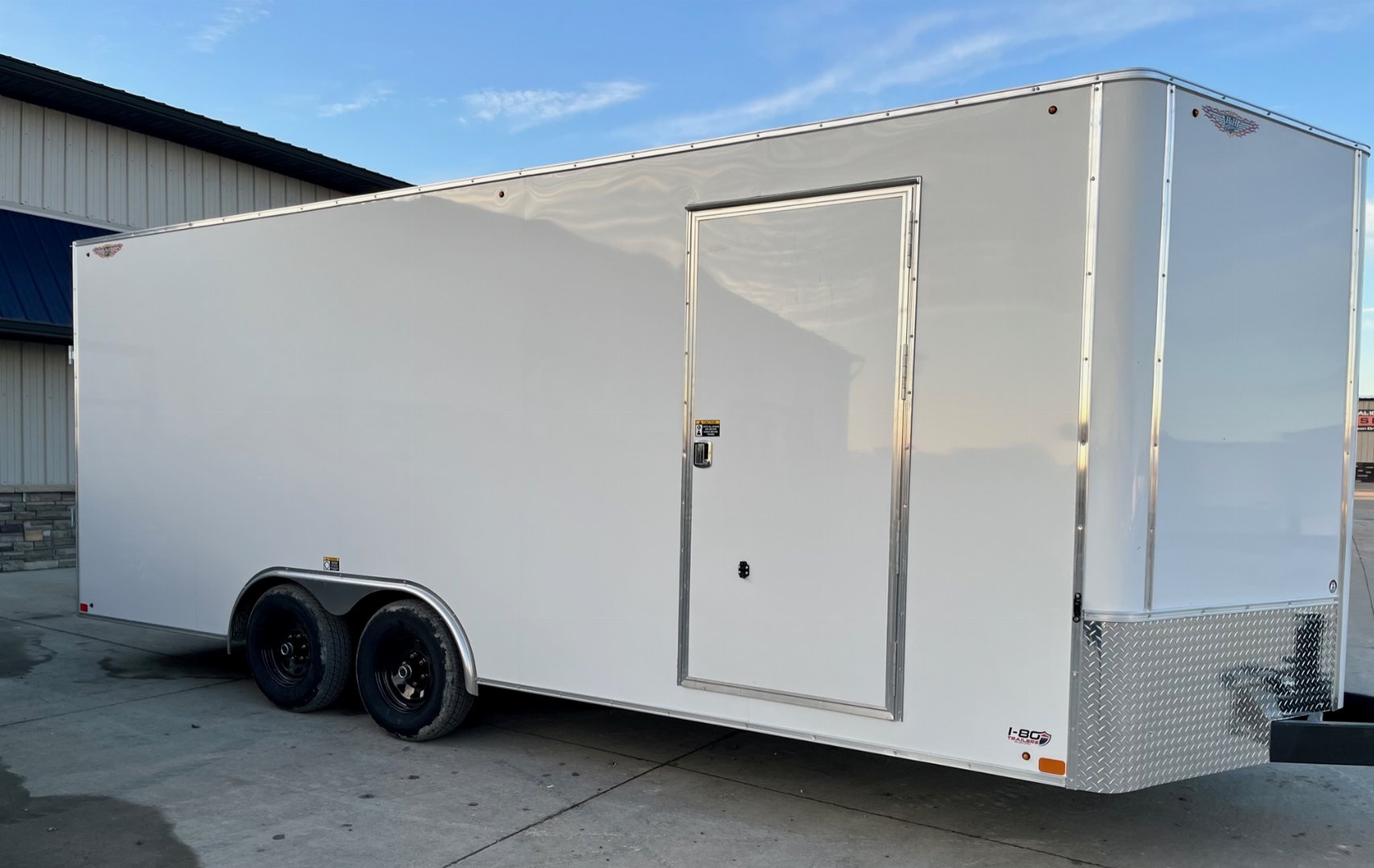 New 2025 H&H Trailers 8.5'x20' 10k Flat Top V-Nose Enclosed Car Hauler ...