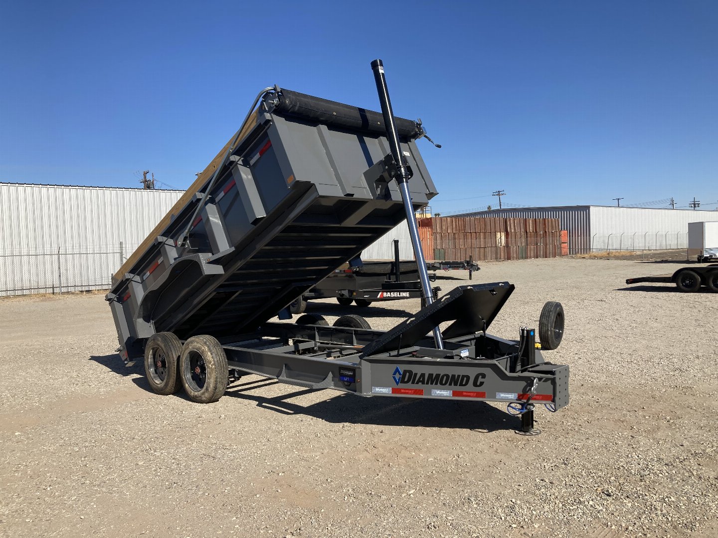 New 2025 Diamond C Trailers LPT208 14X81 LOW PROFILE TELESCOPIC DUMP ...
