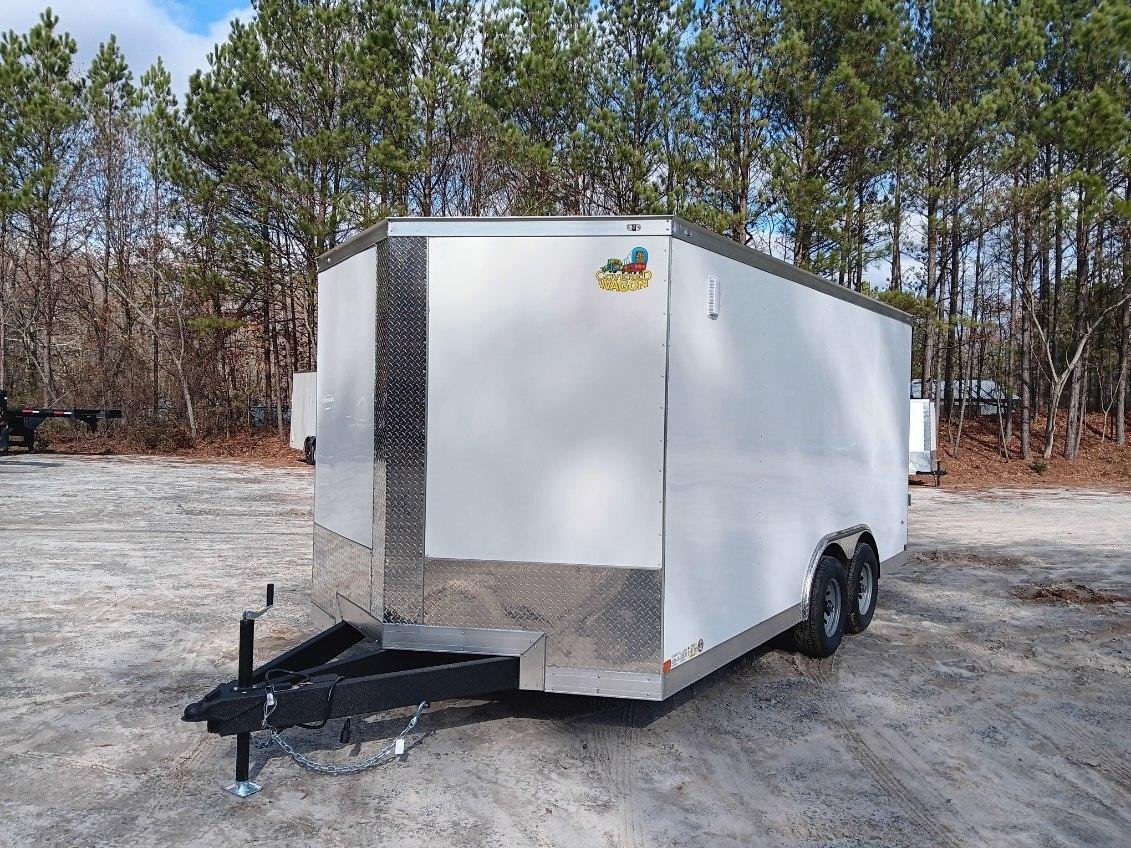 New 2025 COVERED WAGON 8.5X16 10K TANDEM AXLE ENCLOSED TRAILER ...