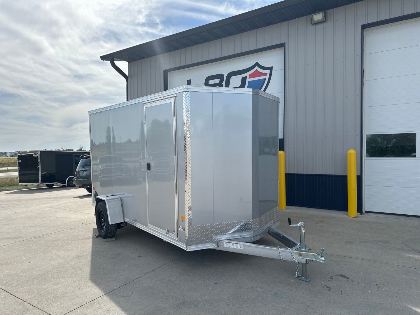 New 2025 Alcom Aluminum 6'x12' 3k XLT Pro V-Nose Enclosed Cargo | De ...