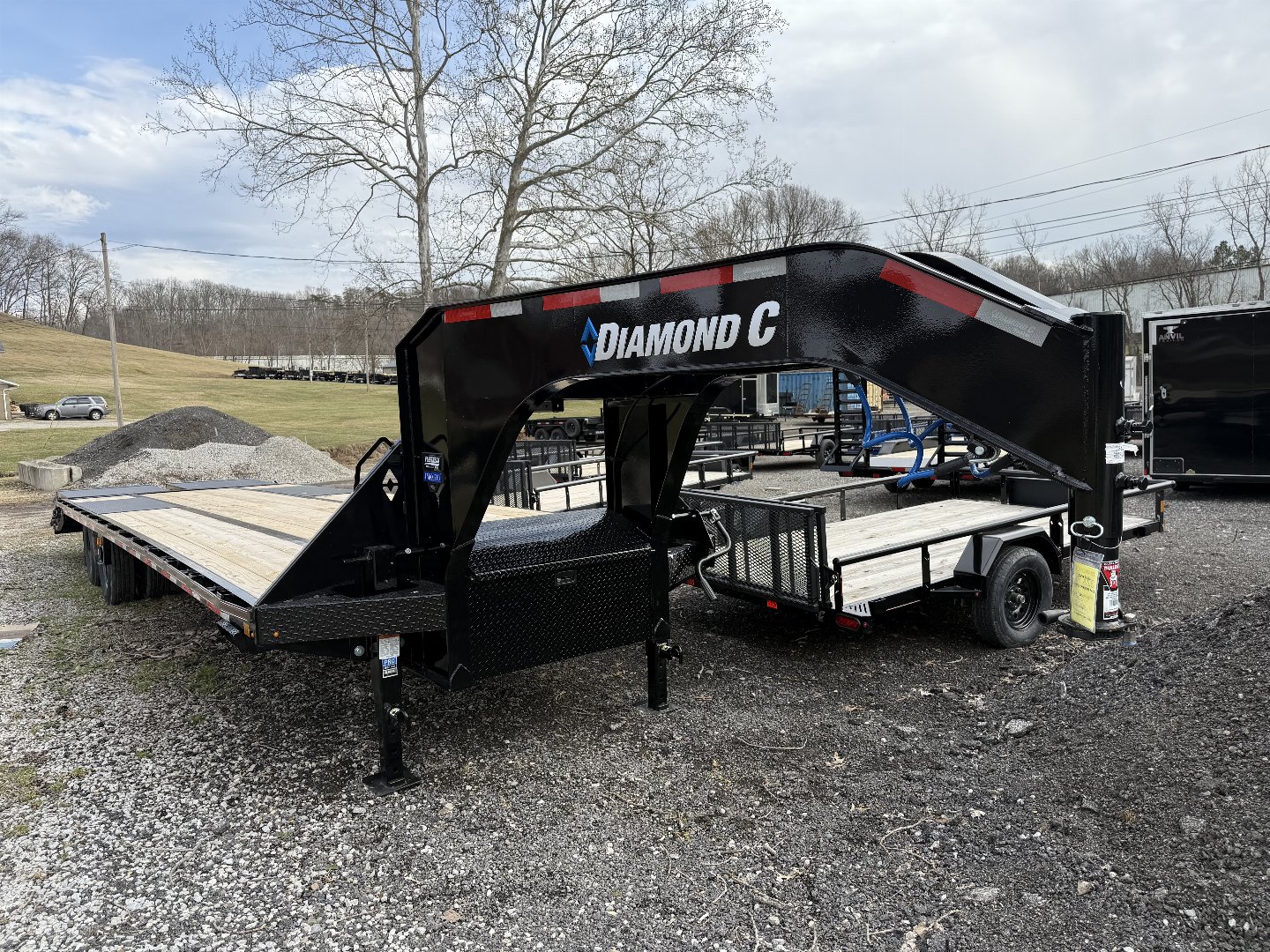 New 2025 Diamond C Trailers DEC207 20X102 Equipment Trailer | Vienna ...