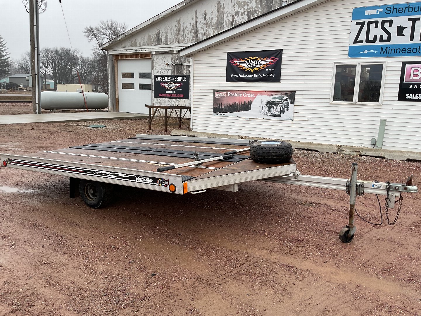 Used 2004 FLOE INTL F8610 Utility Trailer | Sherburn Minnesota