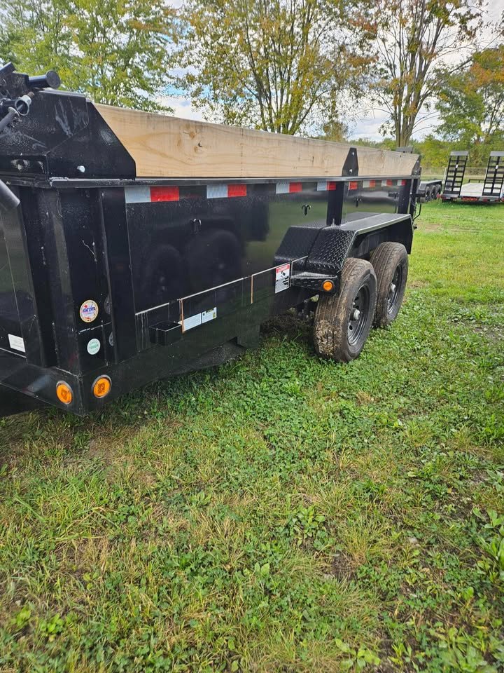 Dump Trailers - USA Trailer Sales | Michigan's Trailer Dealer