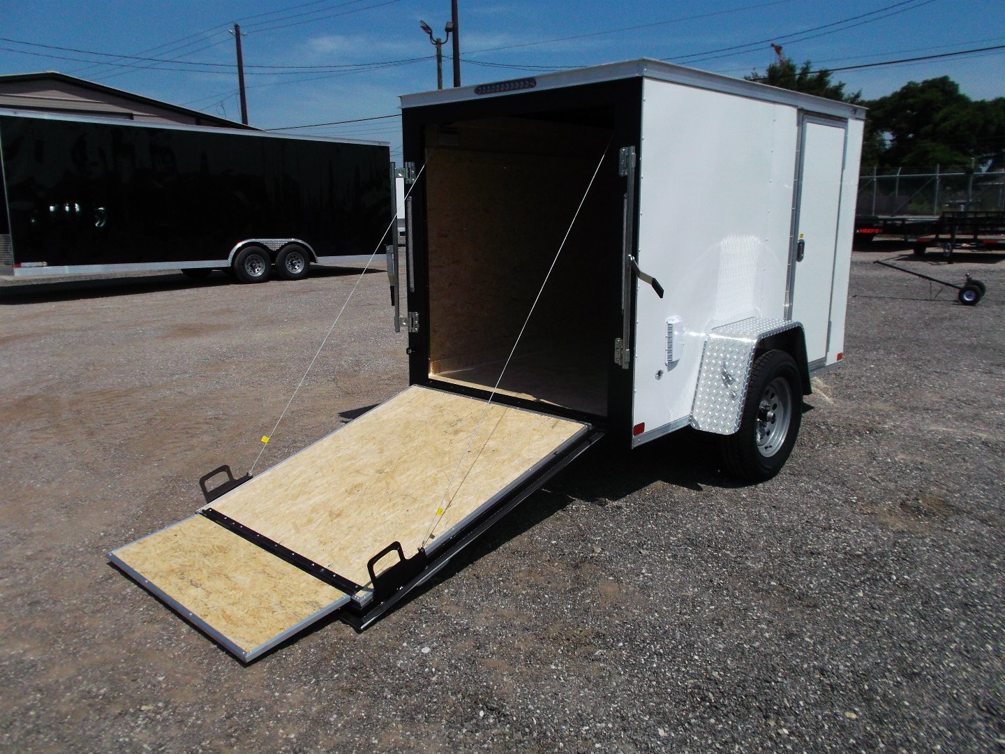 New 2025 COVERED WAGON TRAILERS 5x8 Cargo Trailer / Enclosed Trailer ...