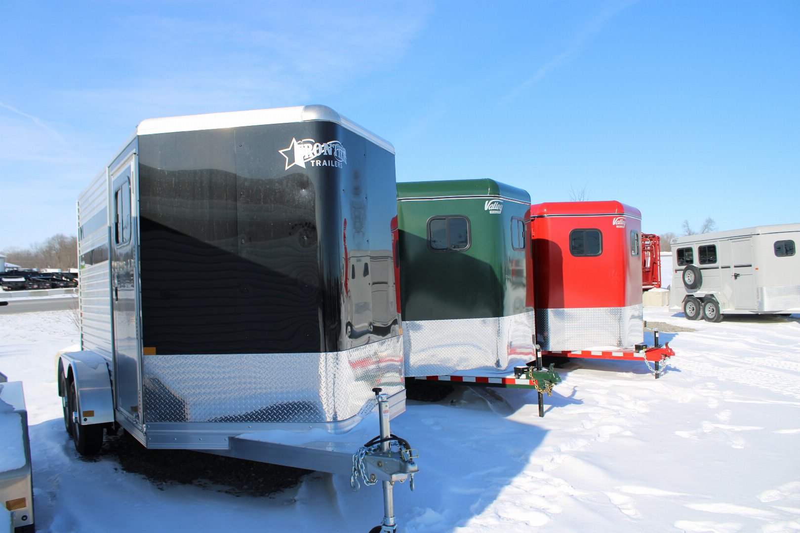 New 2025 Frontier Trailers 2 HORSE STOCK TRAILER 46379 Stock / Stock ...