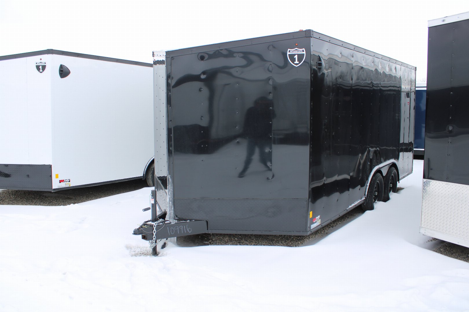 Interstate Trailers | DR Trailer - Trailer Dealer in Eastern MIchigan