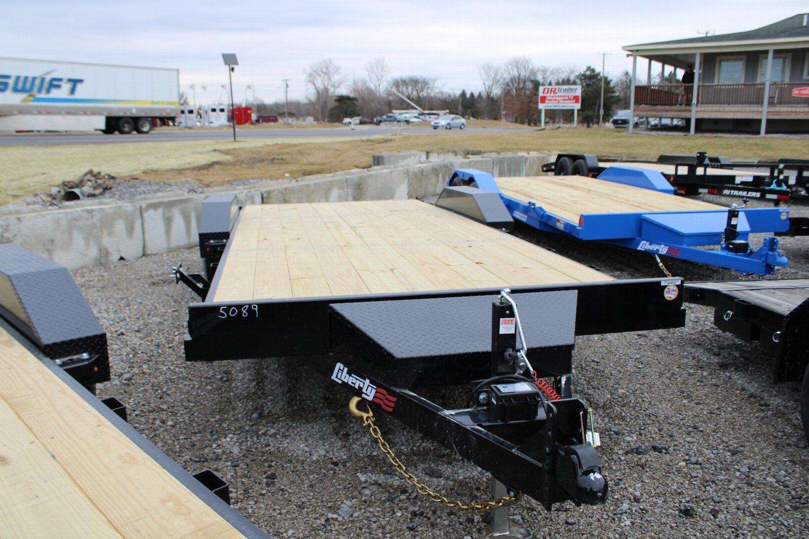 Car Haulers | DR Trailer - Trailer Dealer in Eastern MIchigan