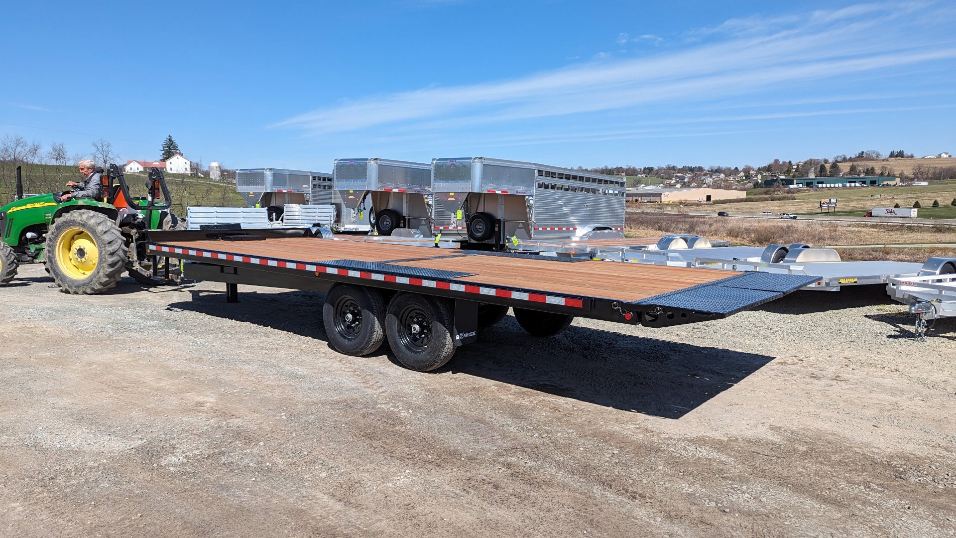 New 2025 BWise 22' HD Deckover Power Tilt Trailer w/ Hydraulic Jack ...