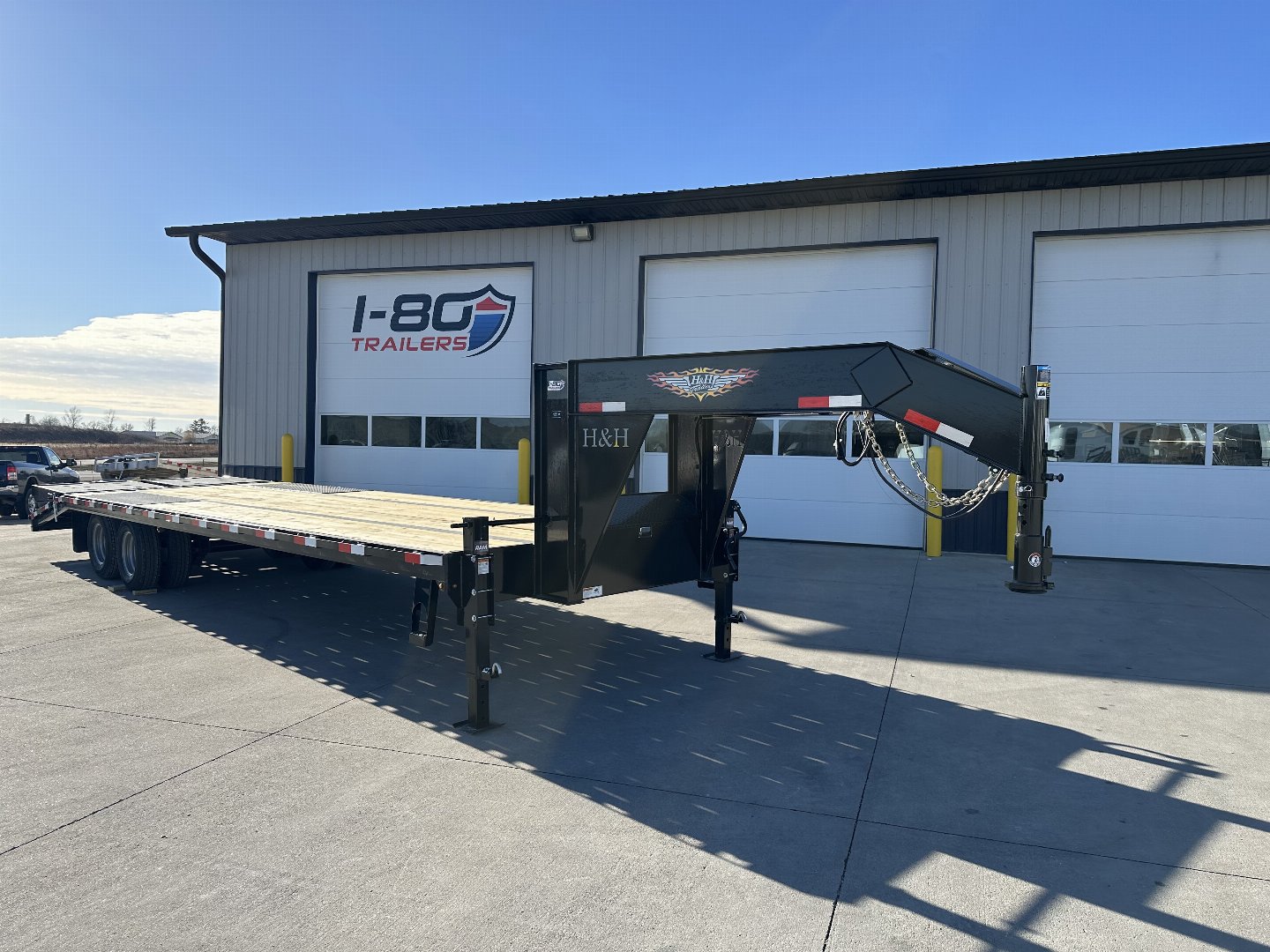 New 2025 H&H Trailers 102"x25'+5' 25.9k Heavy Duty Low Profile Dovetail ...