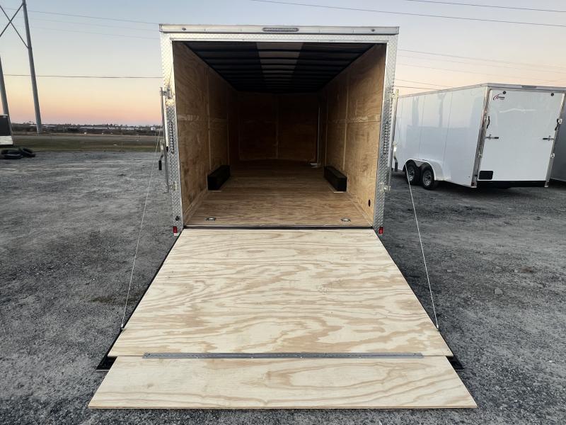 New NEW 8.5x20 Xtreme Cargo Tandem Axle Enclosed Cargo Trailer w ...