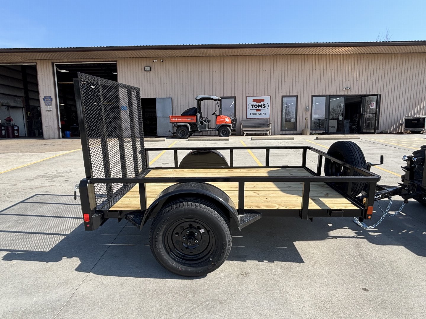 Trailers for Sale - Tom's Equipment and Trailers in Hickory, PA