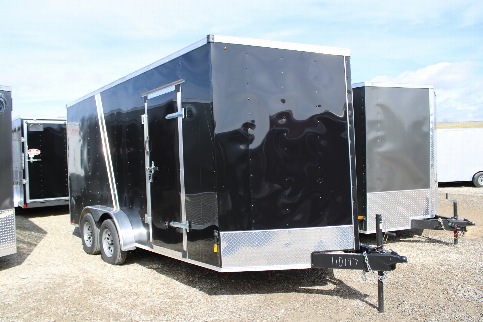 Interstate Trailers | DR Trailer - Trailer Dealer in Eastern MIchigan