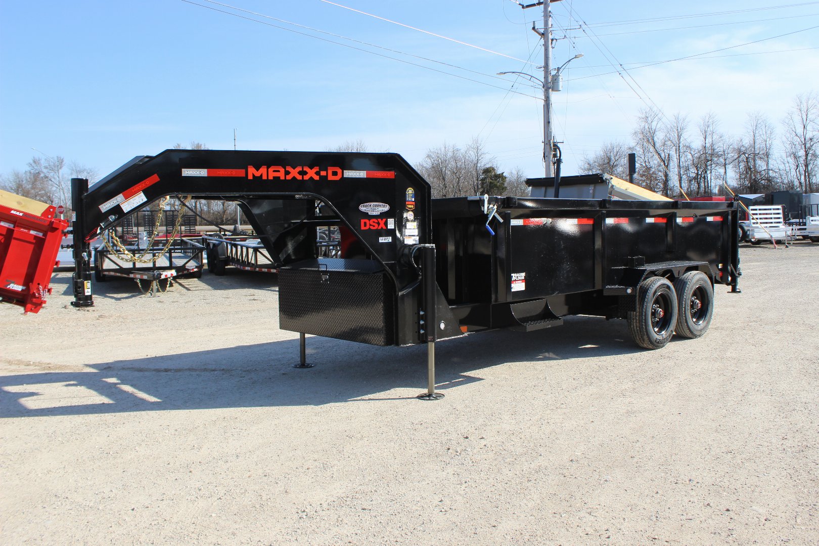 New 2025 MAXXD DSX 16' Gooseneck Dump Trailer | Versailles Missouri