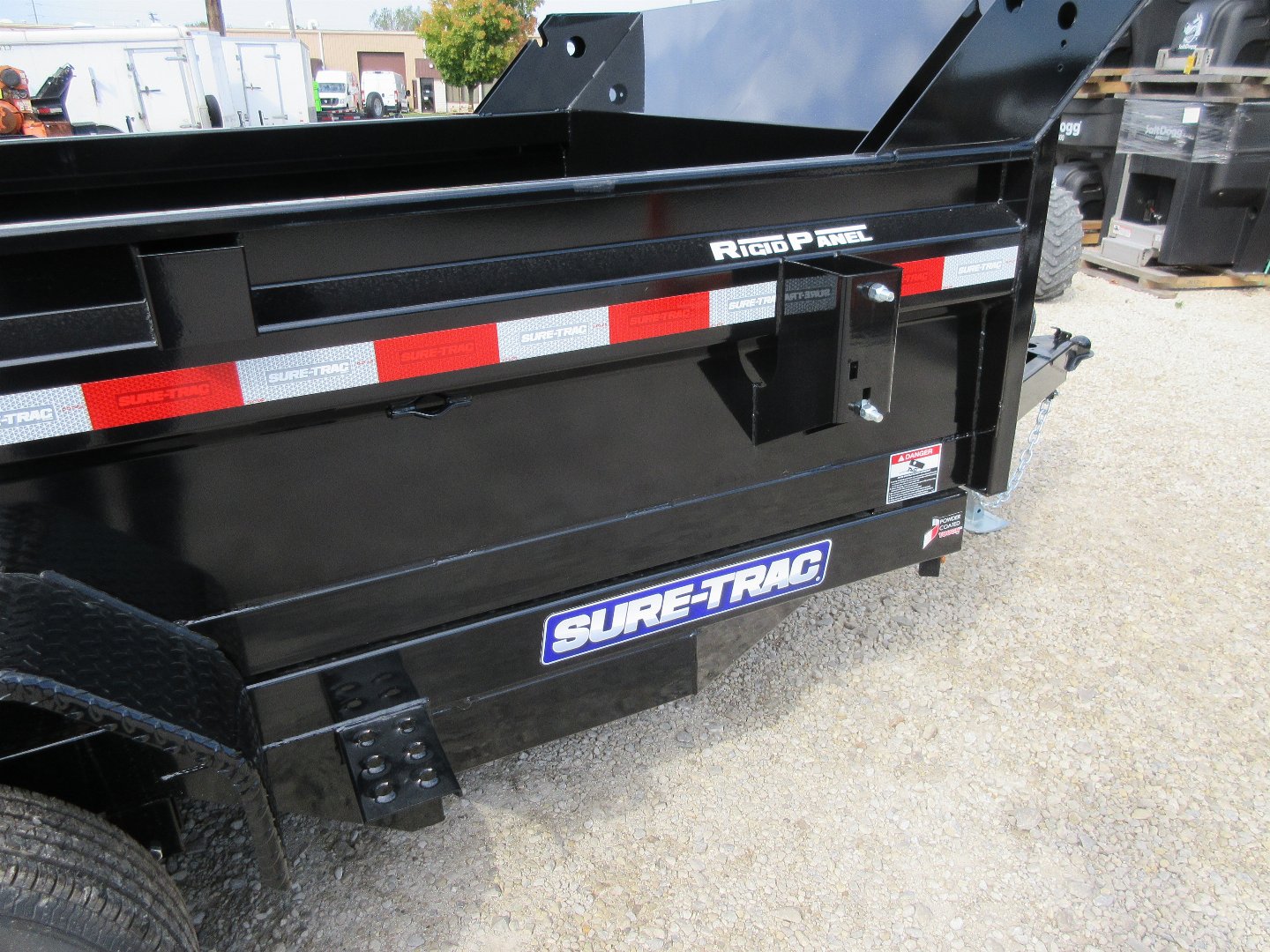 New Sure-Trac 72 IN x 12 LProfile 10K Single Ram Dump | Medina Ohio