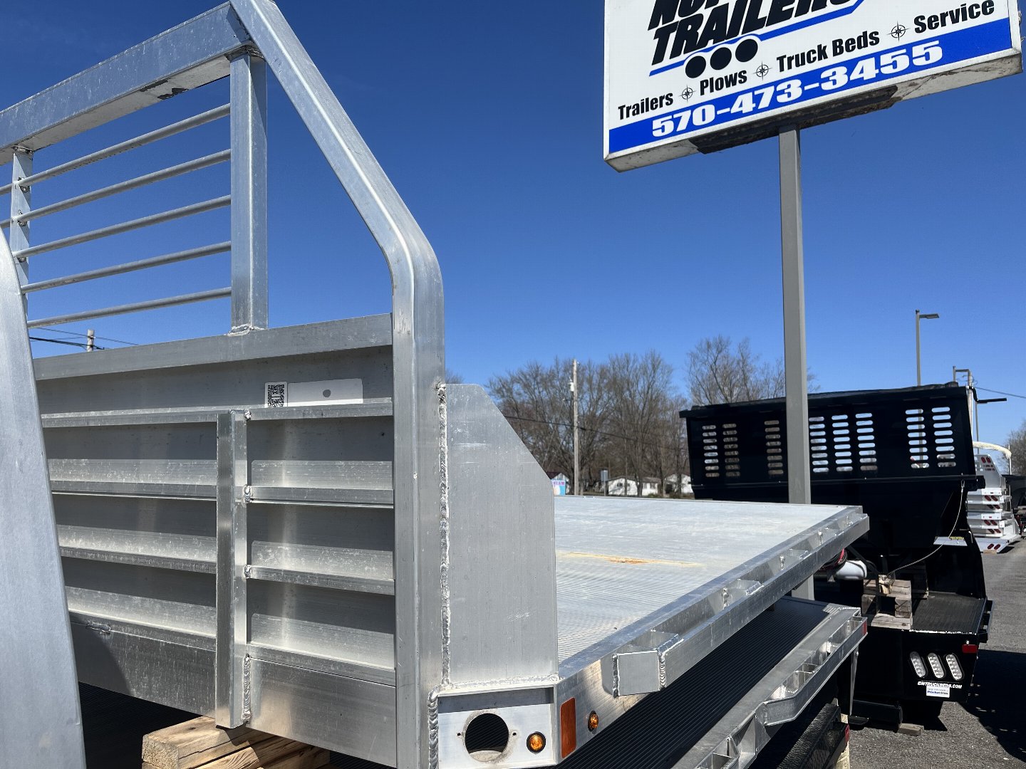 Used **USED** Aluma 96x106 DRW Long Bed | Northumberland Pennsylvania