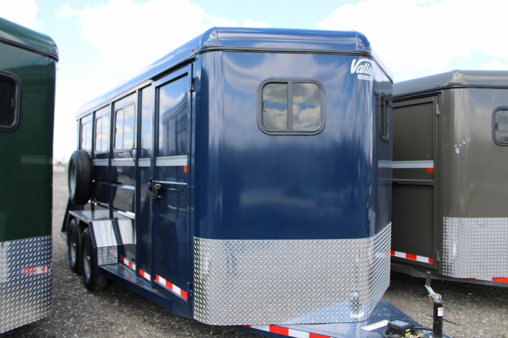 New 2026 Valley Trailers 3 HORSE STOCK TRAILER 47319 Stock / Stock ...