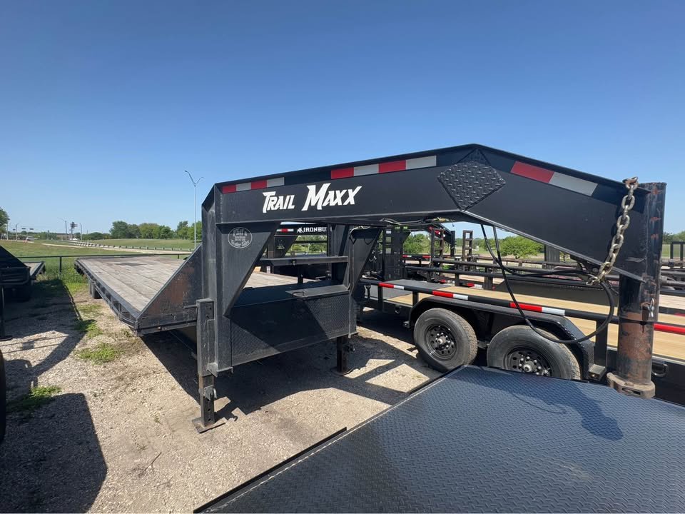 Used USED 2022 Trail Maxx 102X40 DECK OVER MONSTER RAMPS Deckover ...