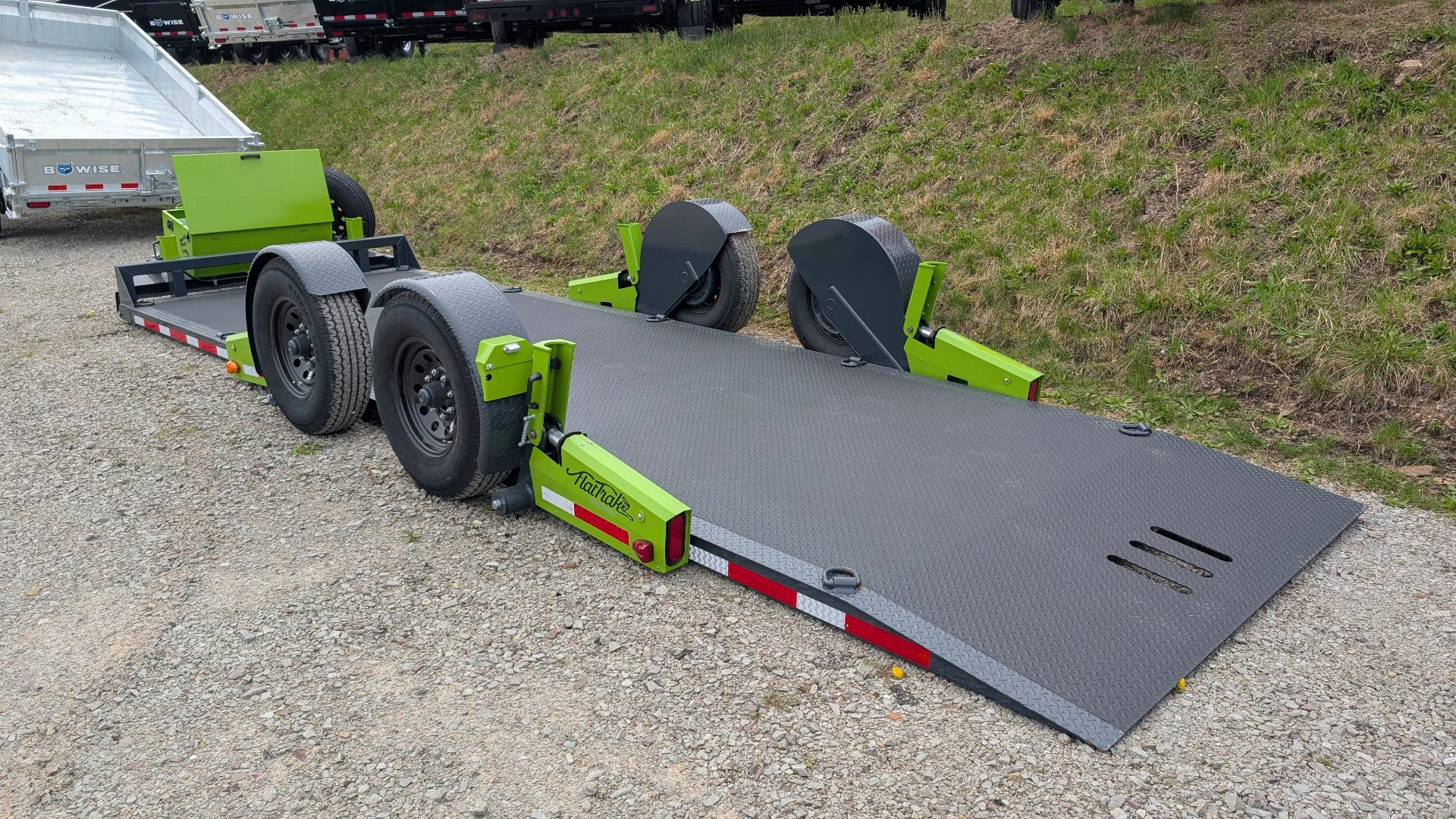 Home - Trailer Pennsylvania, Pittsburgh, PA | Smouse Trailer & Snow ...