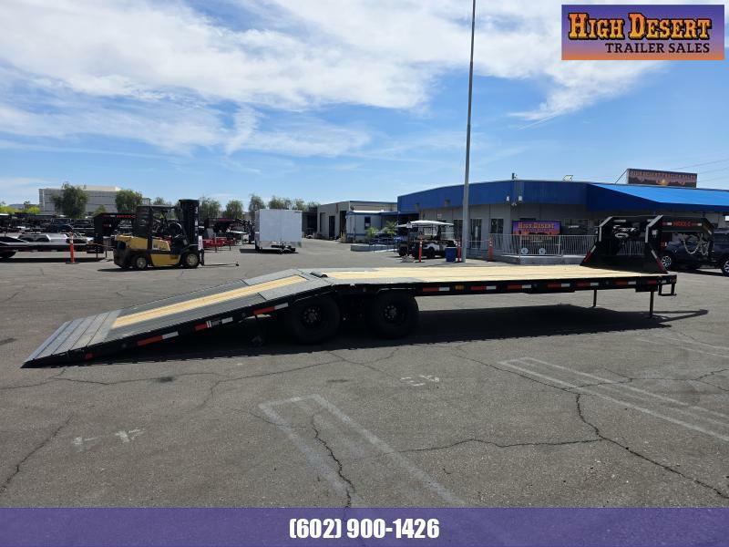 New 2025 Maxx-D Trailers YDX 32' Flatbed Hydraulic Dovetail Deckover ...