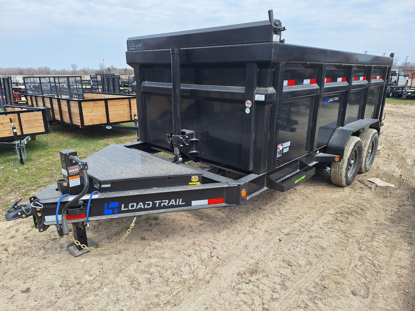 Dump Trailers - USA Trailer Sales | Michigan's Trailer Dealer
