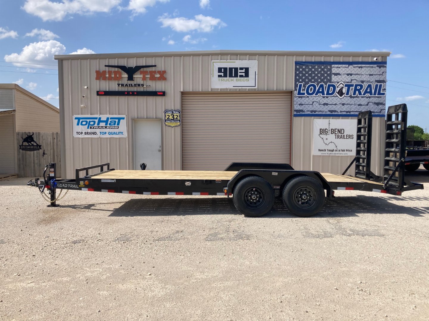 New 2025 Load Trail 83" x 20' Tandem Axle Carhauler | Abilene Texas